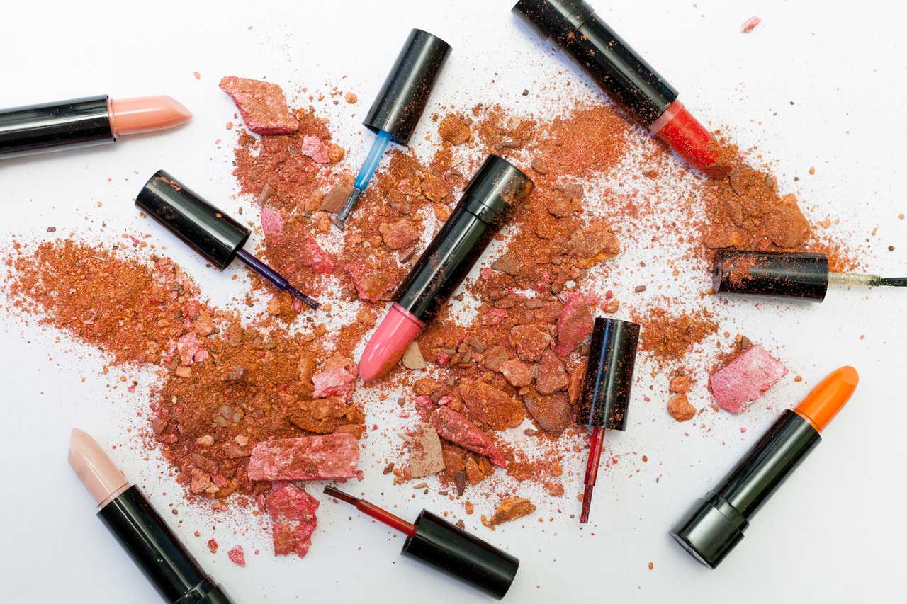 Make up Online Shopping in UAE – Shopey
